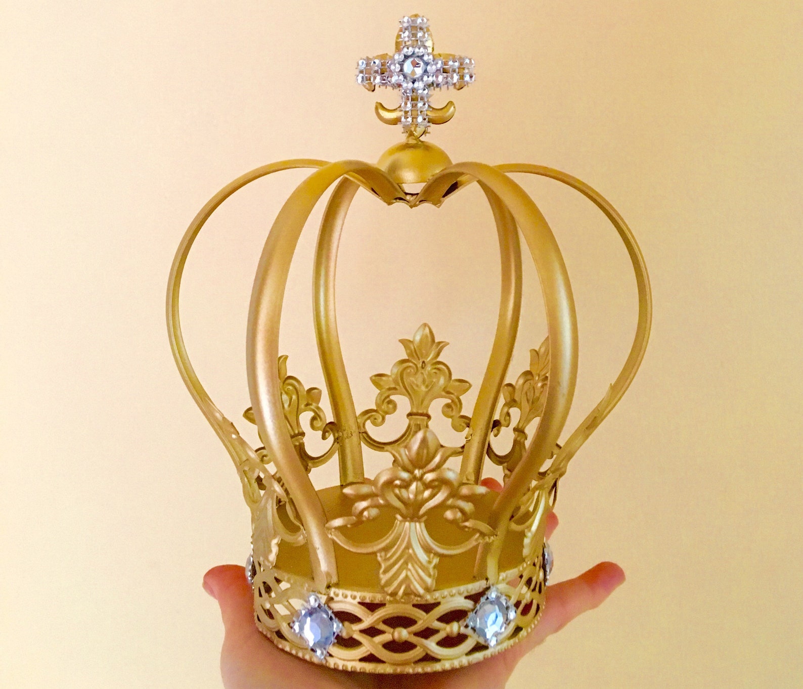 Gorgeous Gold or Silver Crown Cake Topper With Crystals for Your ...
