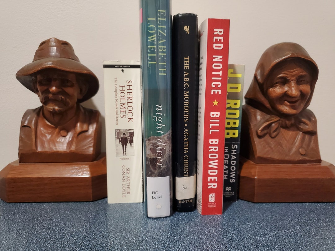 Vintage Wood Carving /bookends / Old Man and Woman / Book - Etsy