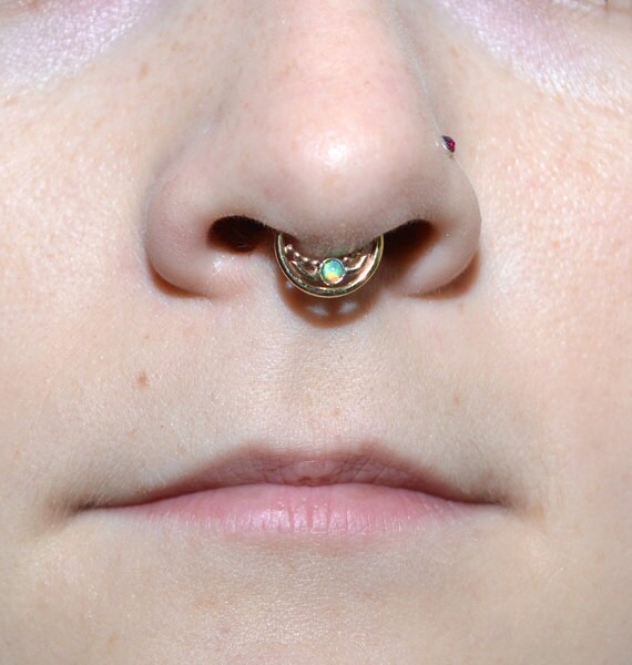 Septum Gold Jewelry Gold daith piercing Septum earring - Etsy España