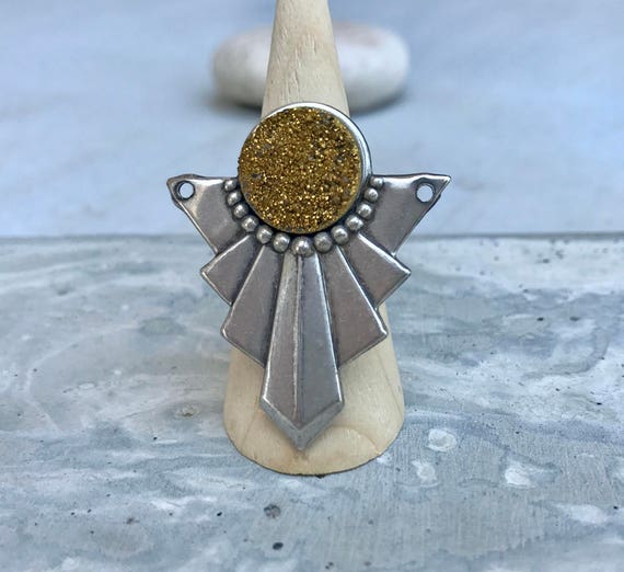 Deco fan ring store