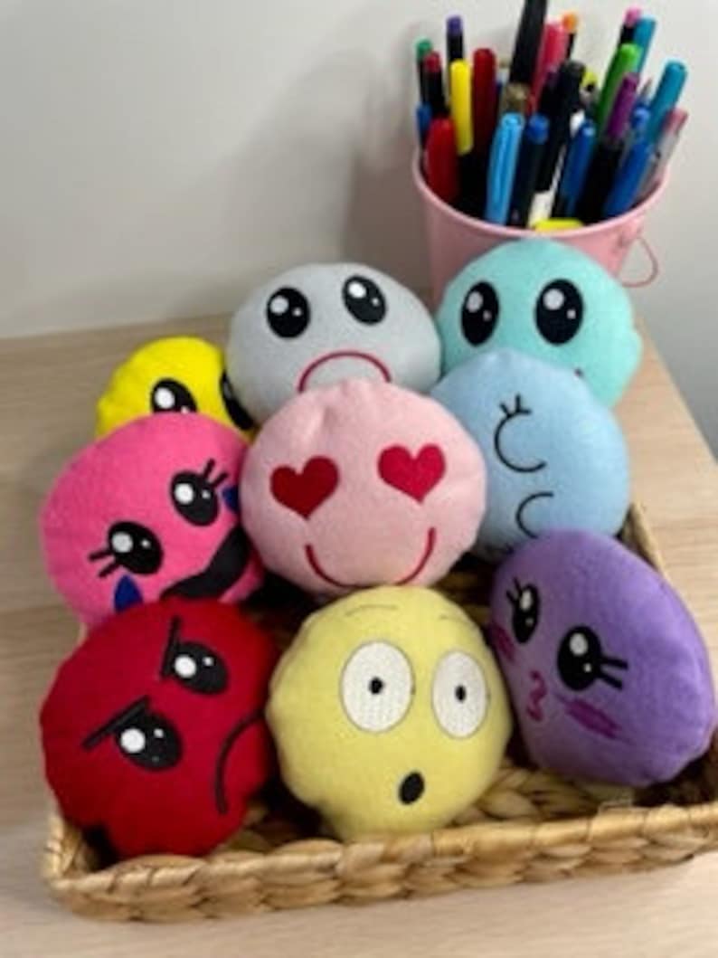 Emoji Smiley Face Stuffie Digital Machine Embroidery File Cute & Fun ...