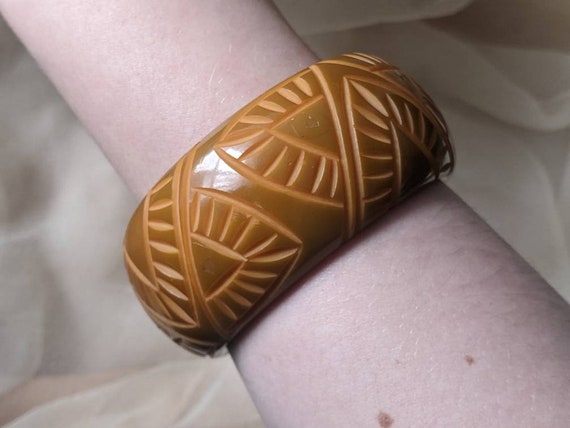 vintage Lanvin acrylic chunky resin washed carved gre… - Gem