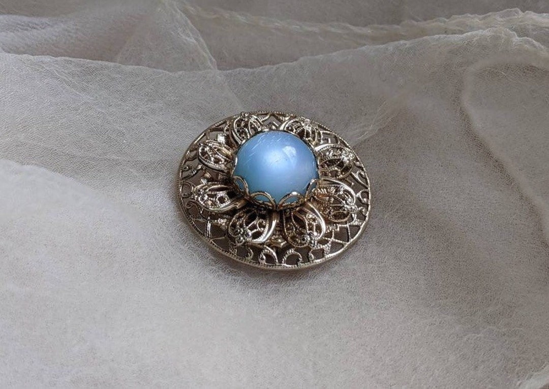 Vintage Jewel Faux Stone Powder Blue Lucite Pin Brooch Hippie Boho ...