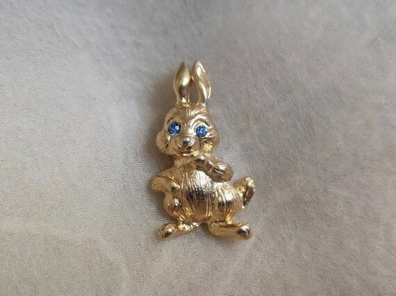 vintage gold plate rabbit bunny pin brooch blue rhine… - Gem