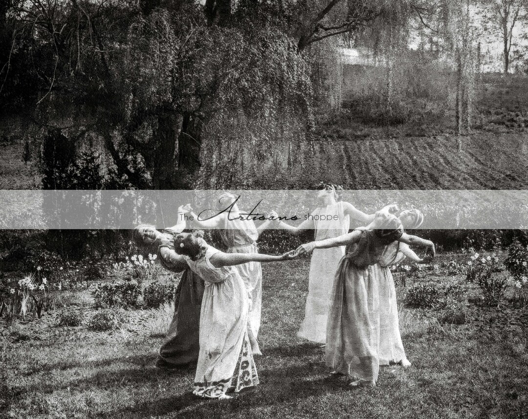 Instant Download Printable - Circle of Women Dancing by Moonlight ...