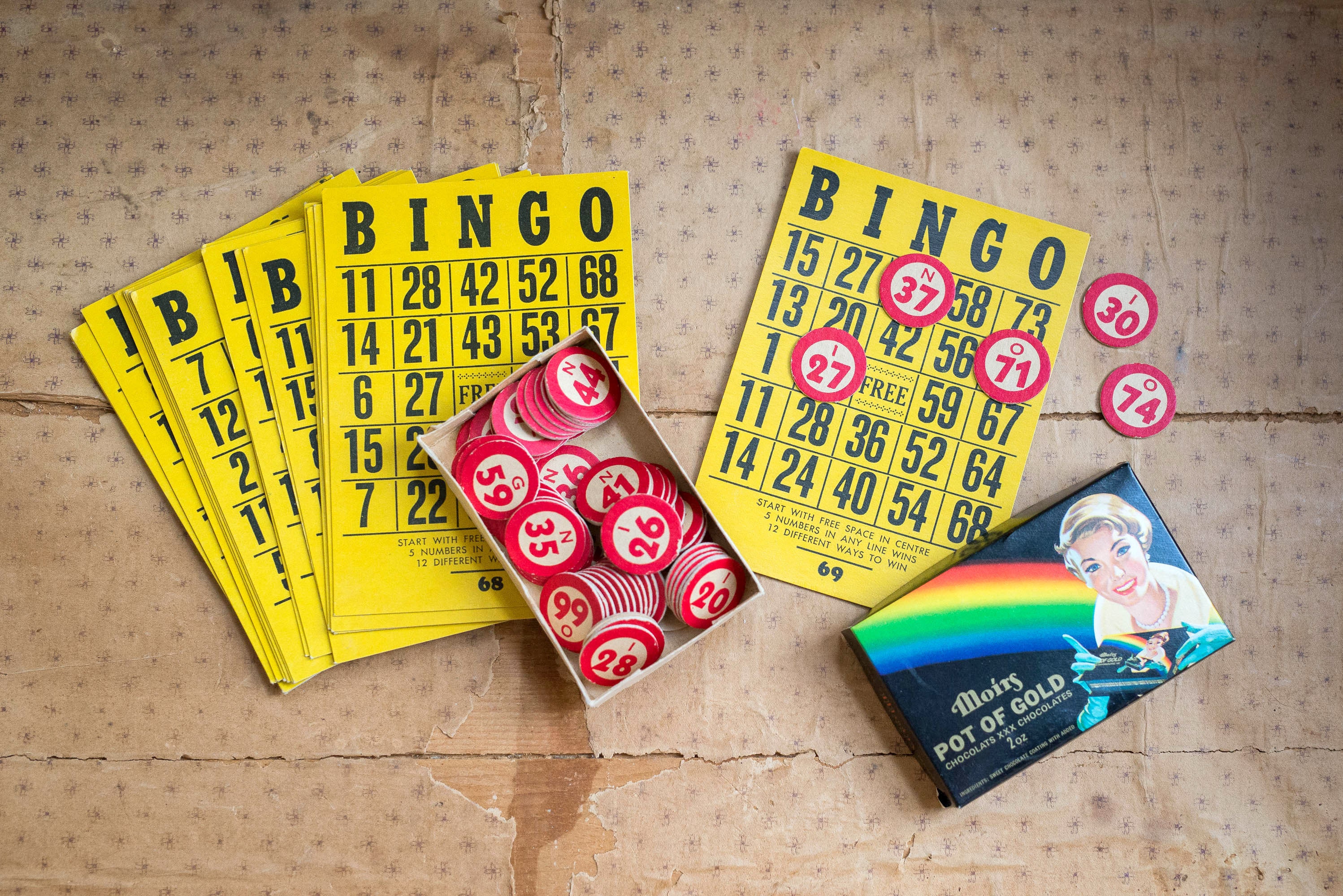vintage-bingo-card-game-and-chips-card-paper-mid-century-etsy