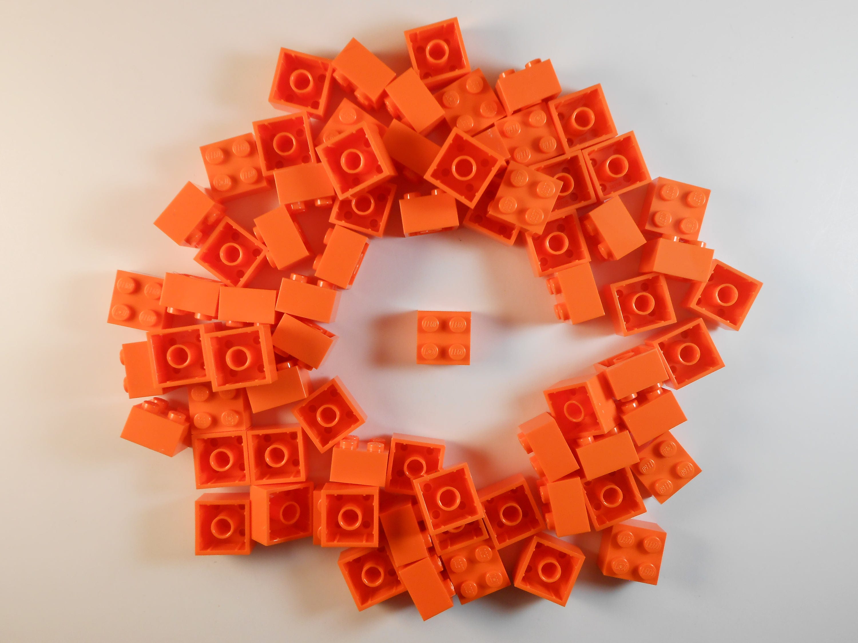 LEGO 2x2 Orange Bricks. Lot of 25. Brand New! - Etsy