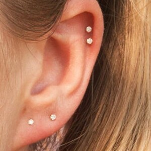 14K Solid Gold Diamond Tiny Studs /real Diamonds Stud - Etsy