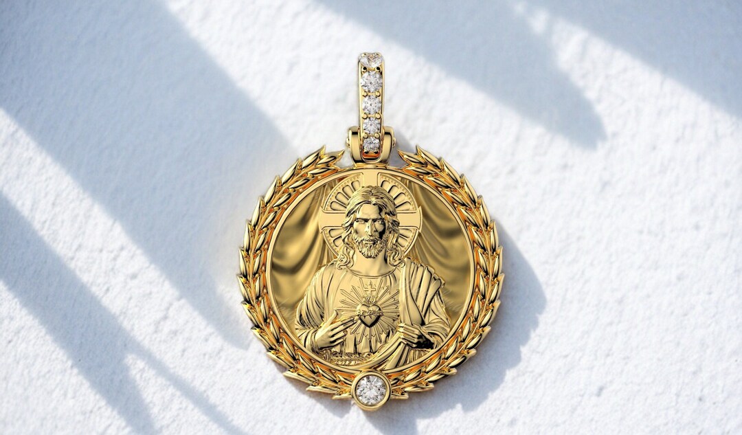 14K Solid Gold Diamond Jesus Pendant / Round Jesus Pendant With ...