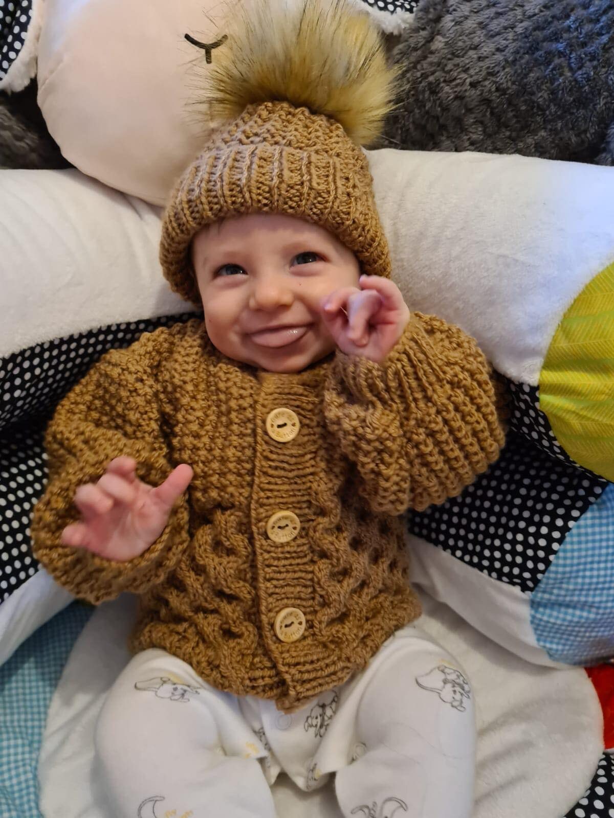 Hugo - Chunky Knitting Pattern for Babies - Etsy