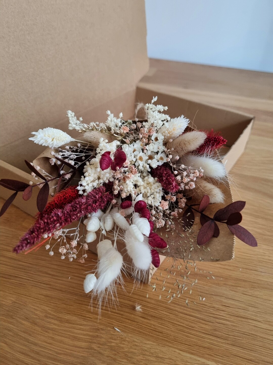 Dry Flower Bouquet With House Vase Dry Bouquet Dry Natural Flower and ...