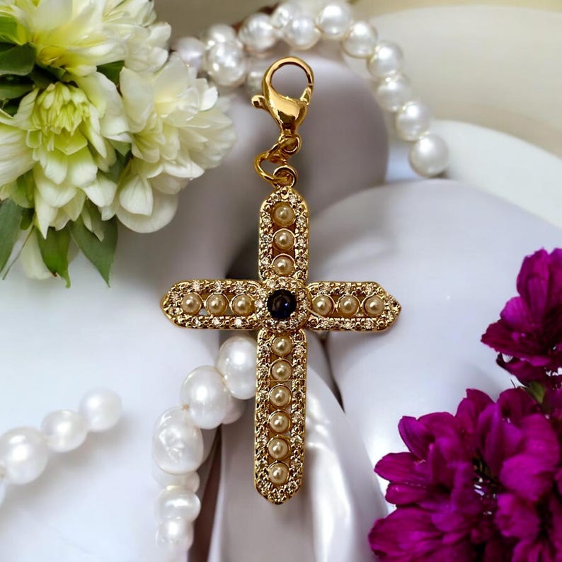 Something Blue Pearl Bridal Bouquet Charm – Gold Cross - Etsy