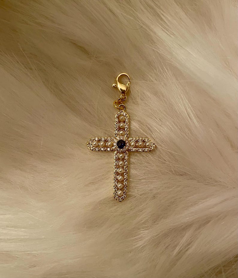 Something Blue Pearl Bridal Bouquet Charm – Gold Cross - Etsy
