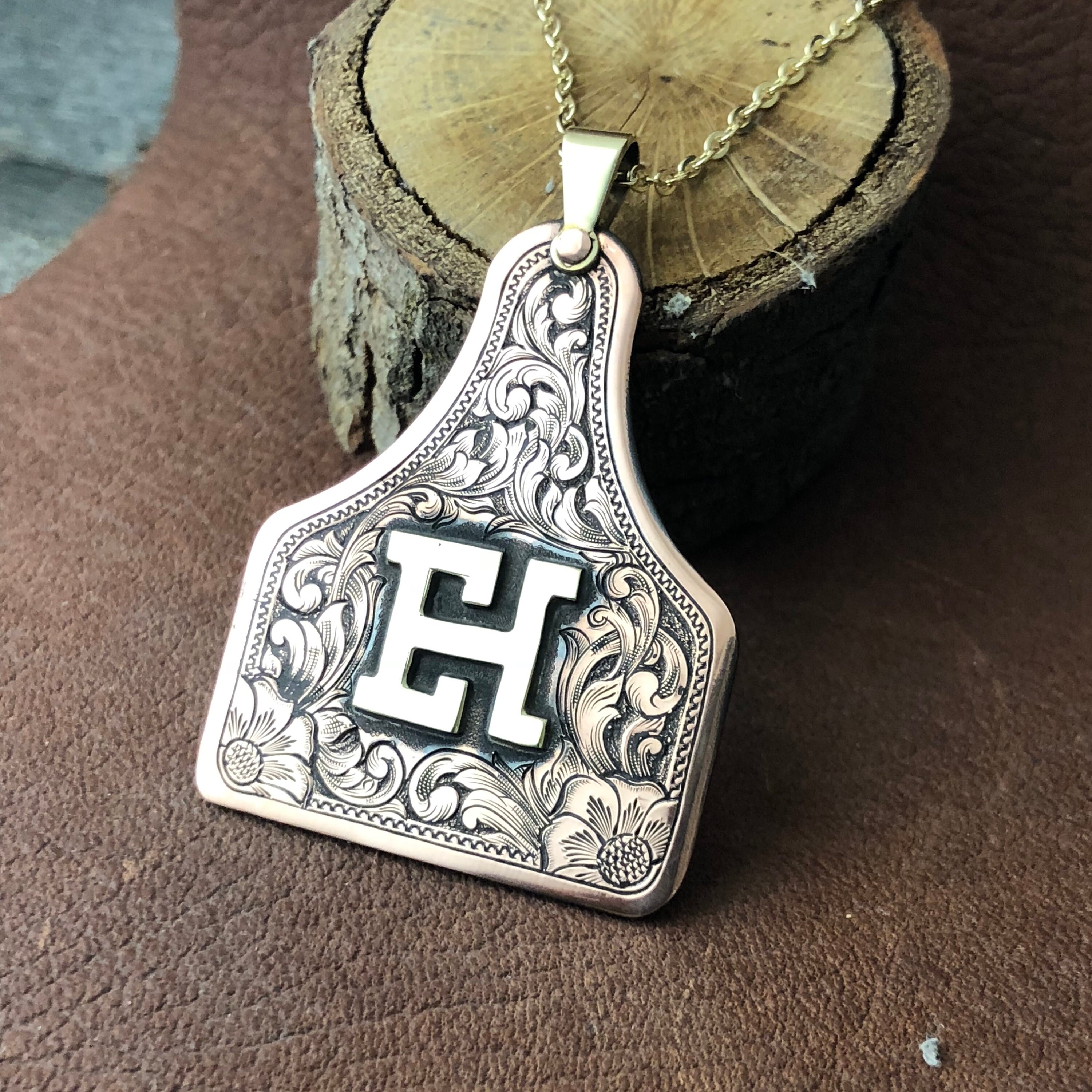 Sterling Ear Tag Pendant hand engraved | Etsy