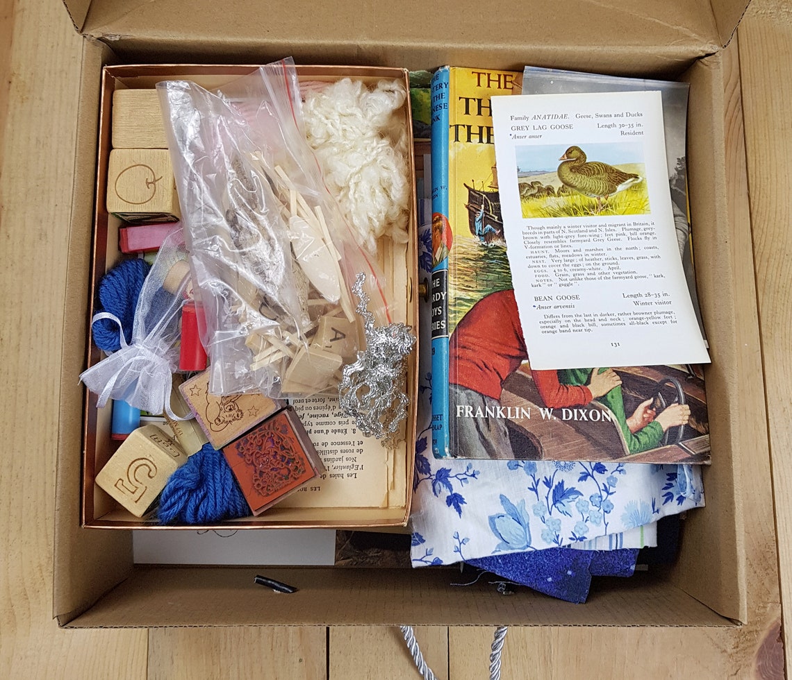 Vintage paper scraps pack Mystery box for kids 150 ephemera | Etsy