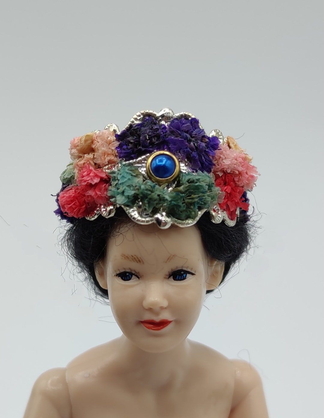 1:12 Scale Crown. Miniature for Dollhouse. - Etsy