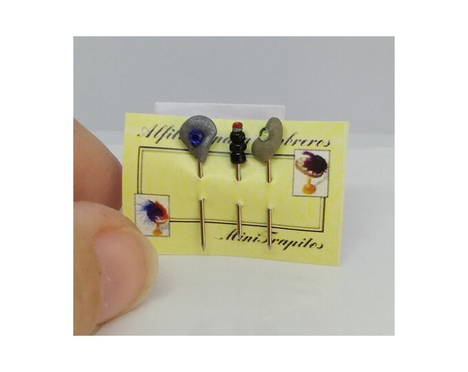 Support With Pins for Hat. Scale 1:12. Dollhouse Miniature. - Etsy