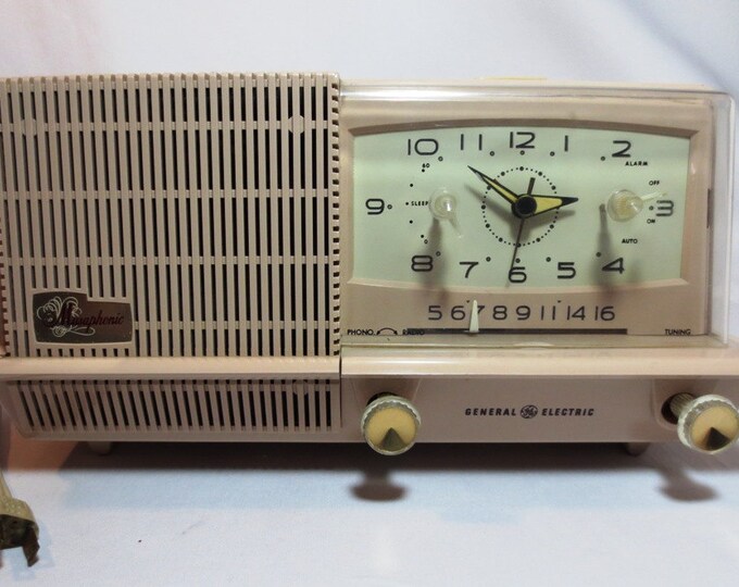 General Electric Musaphonic Clock Radio / Model C-422C / 1960 - Etsy