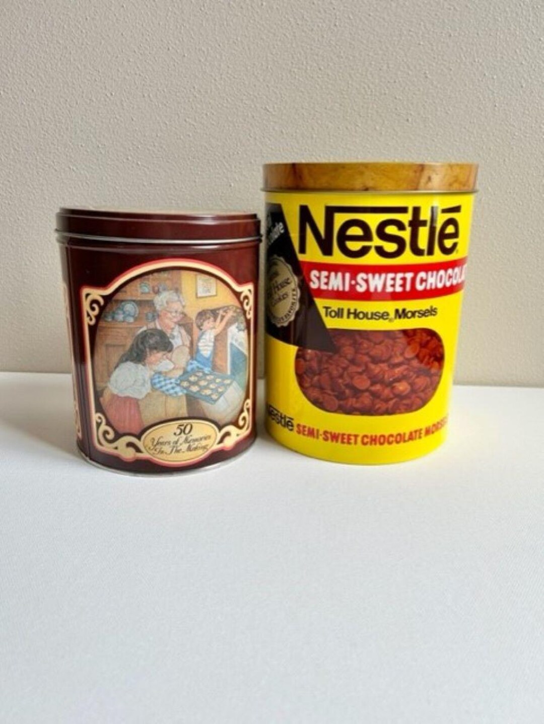 Nestle Morsels Tin Set, Semi Sweet Chocolate Morsels, Toll House Tin ...