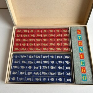 1963 Milton Bradley Stratego Game, COMPLETE, #5606, Military Game ...