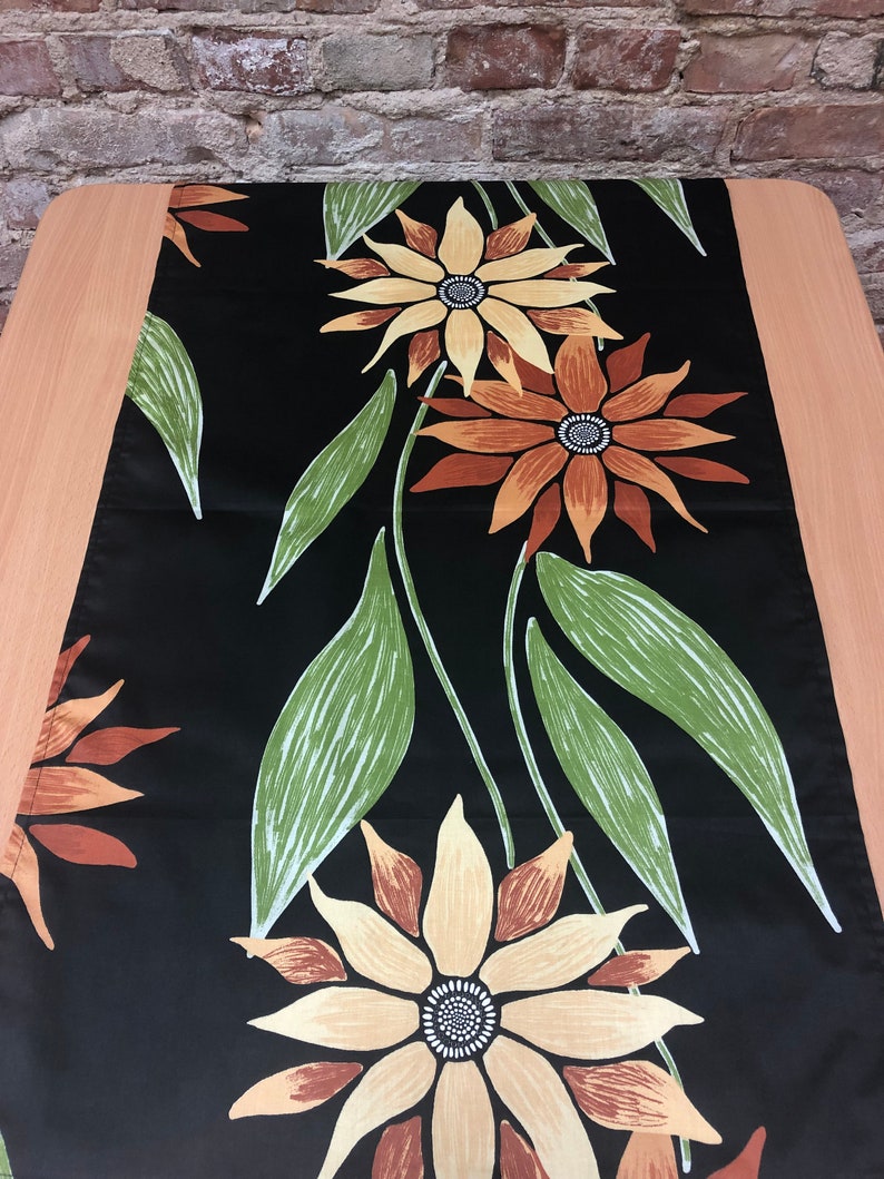 Floral Tablecloth Table Runner White With Green | Etsy