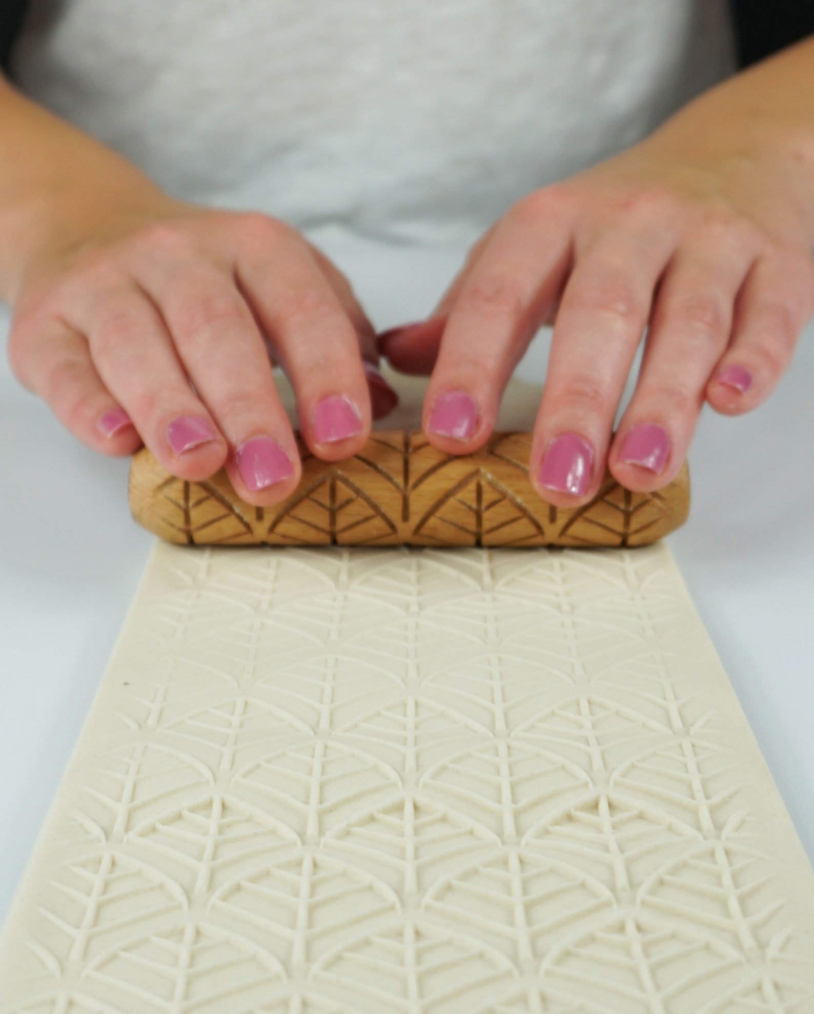 Clay Texture Roller, Pottery Hand Roller, Pastry Texture Roller - Arrow ...