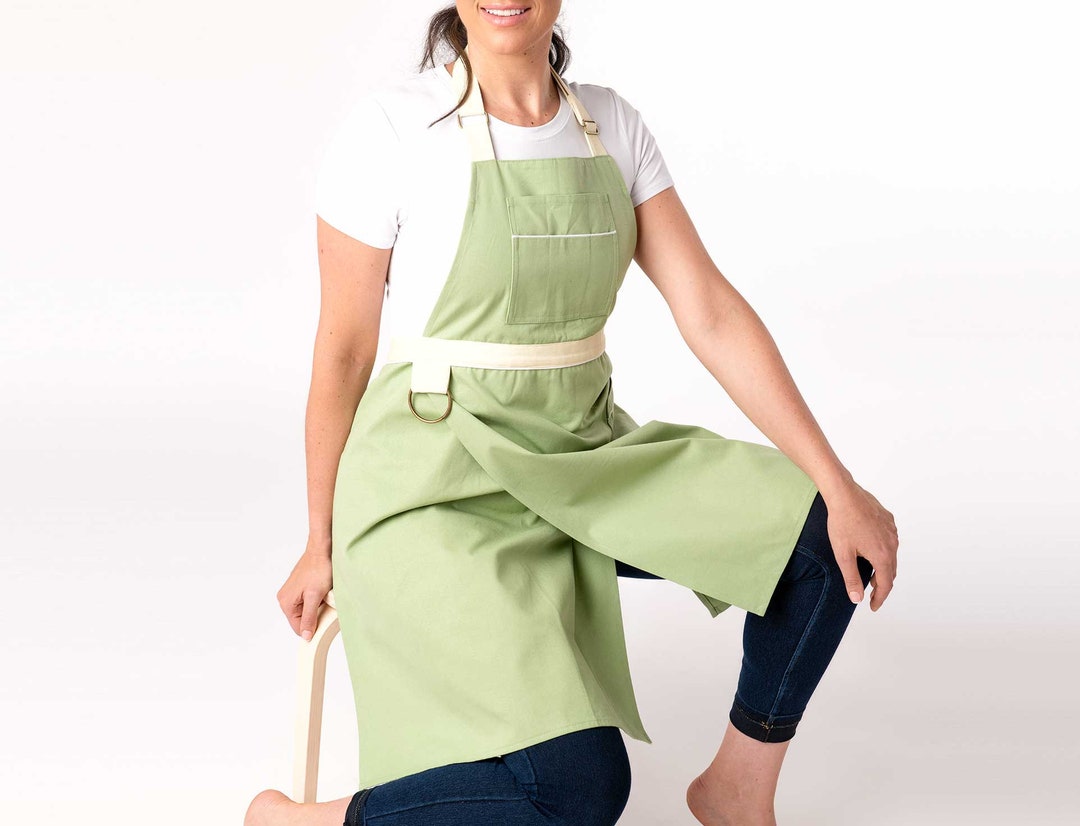 Split Leg Pottery Apron, Crafts Apron, Kitchen Apron, With Pockets for ...