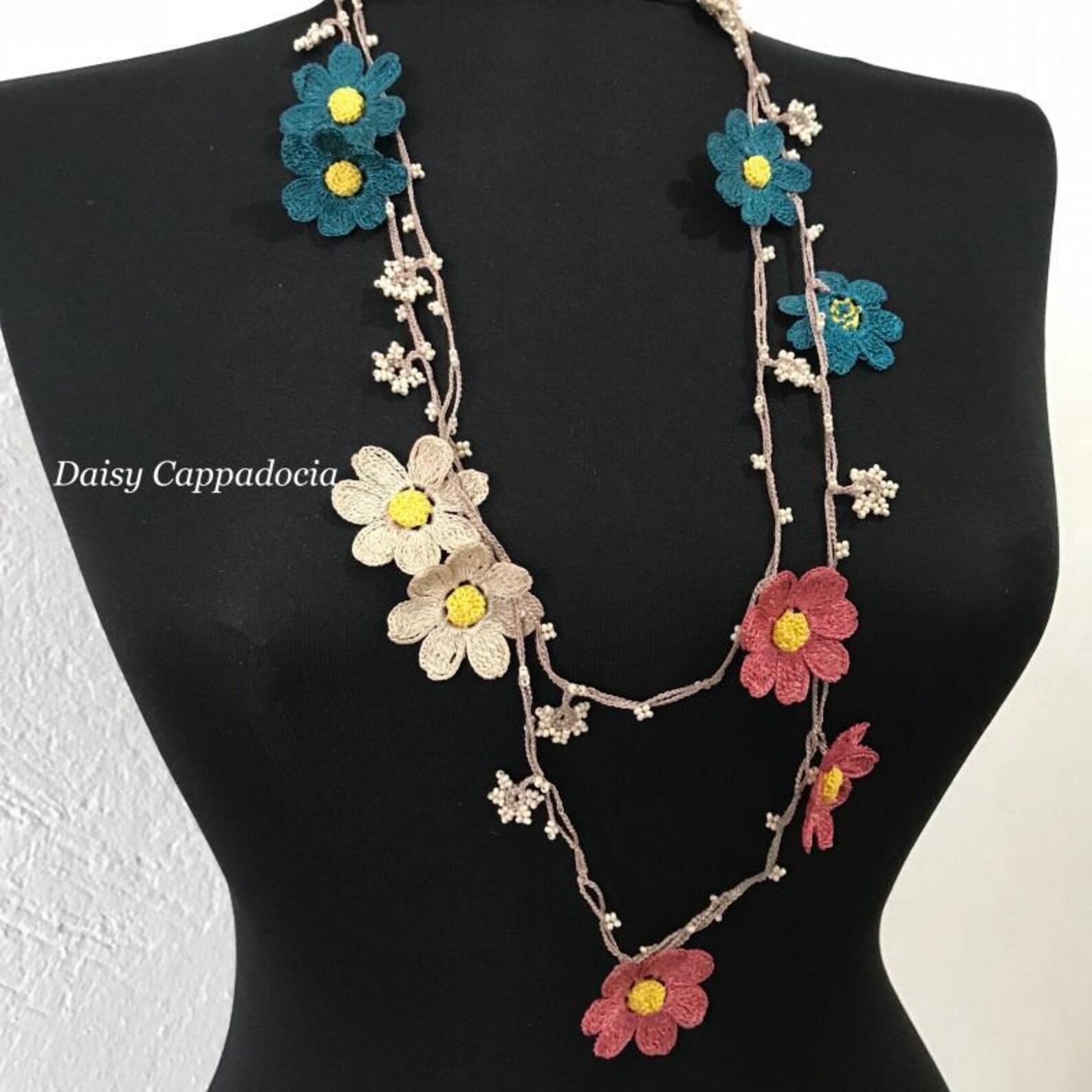 Turkish Tığ OYA Lace Lariat DAISY Pink & Aqua Blue crocheted Jewelry ...