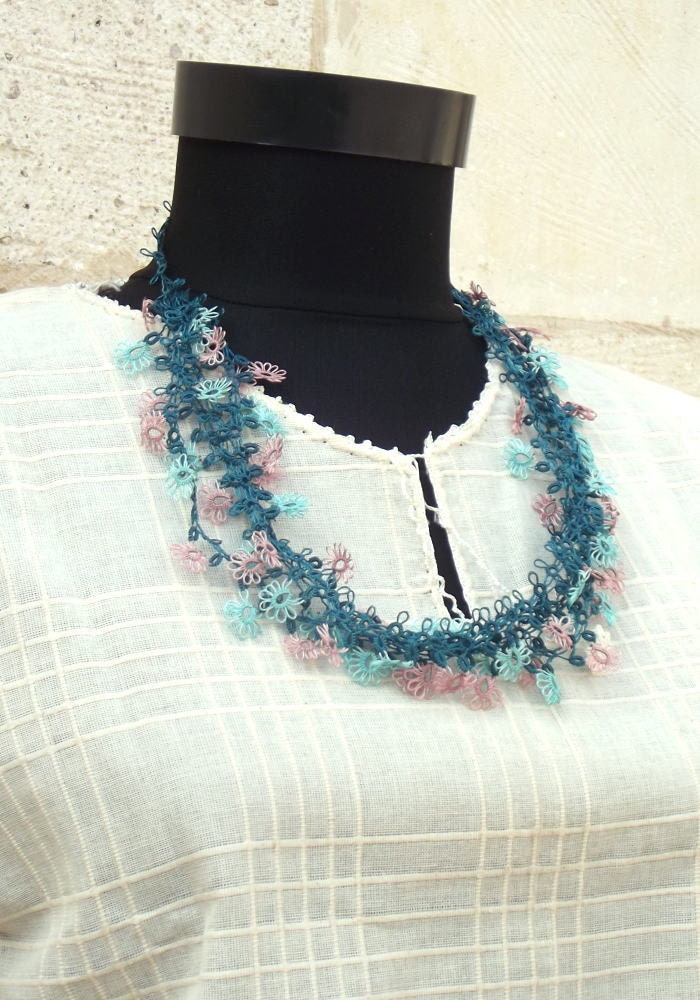 Turkish OYA Lace - Tatting Lace Necklace/purple&white - Crocheted ...