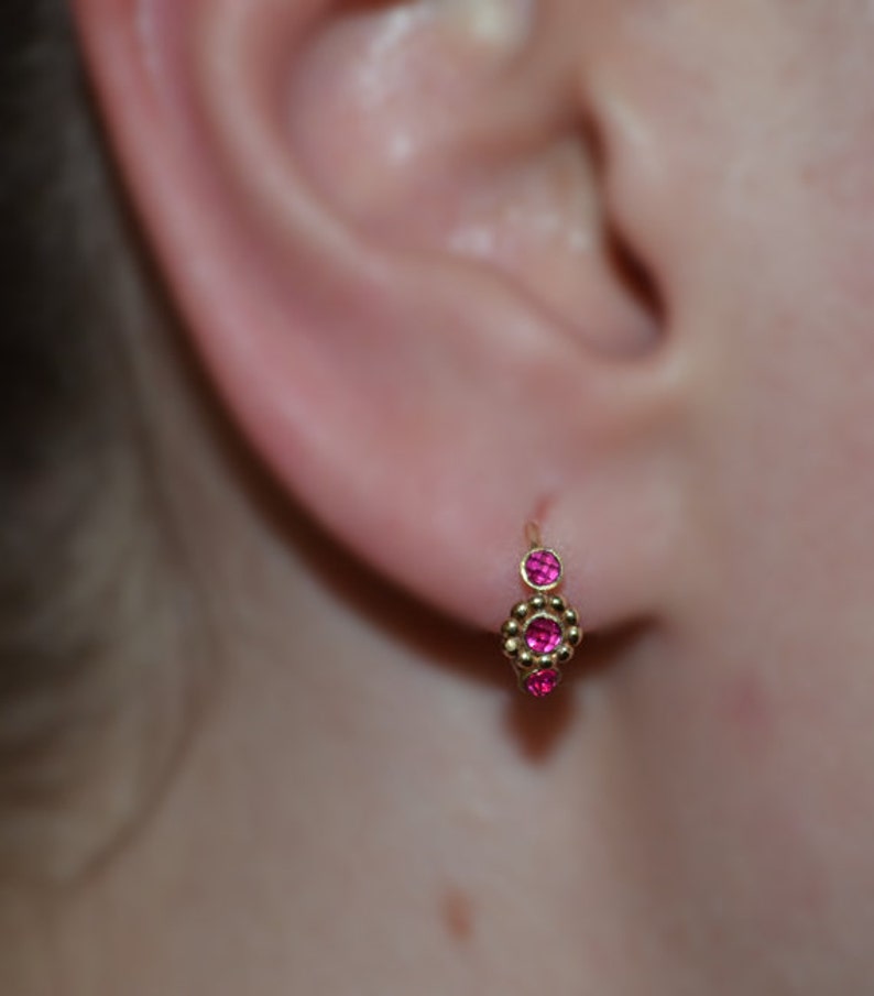 Ruby Flower NOSE RING // Gold Nose Ring Hoop - Conch Piercing - Septum ...