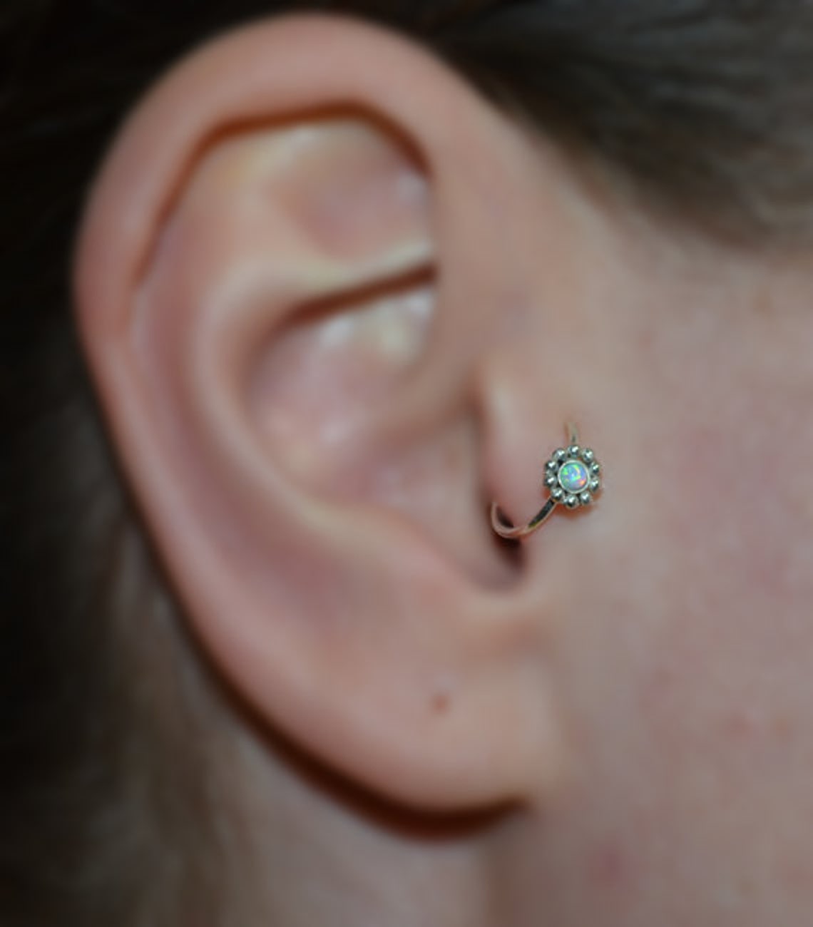 2mm Opal TRAGUS EARRING // Silver Flower Tragus Hoop - Etsy