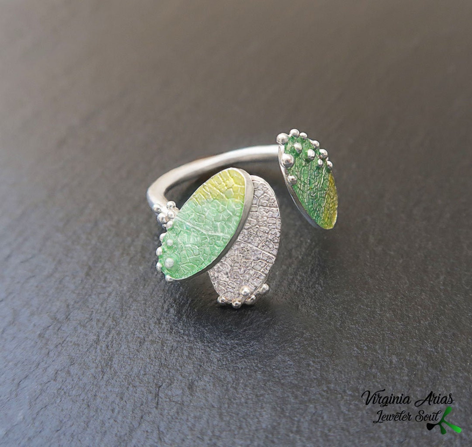 Green Ovals Ring, Silver Ring Inspired by Nature - Etsy