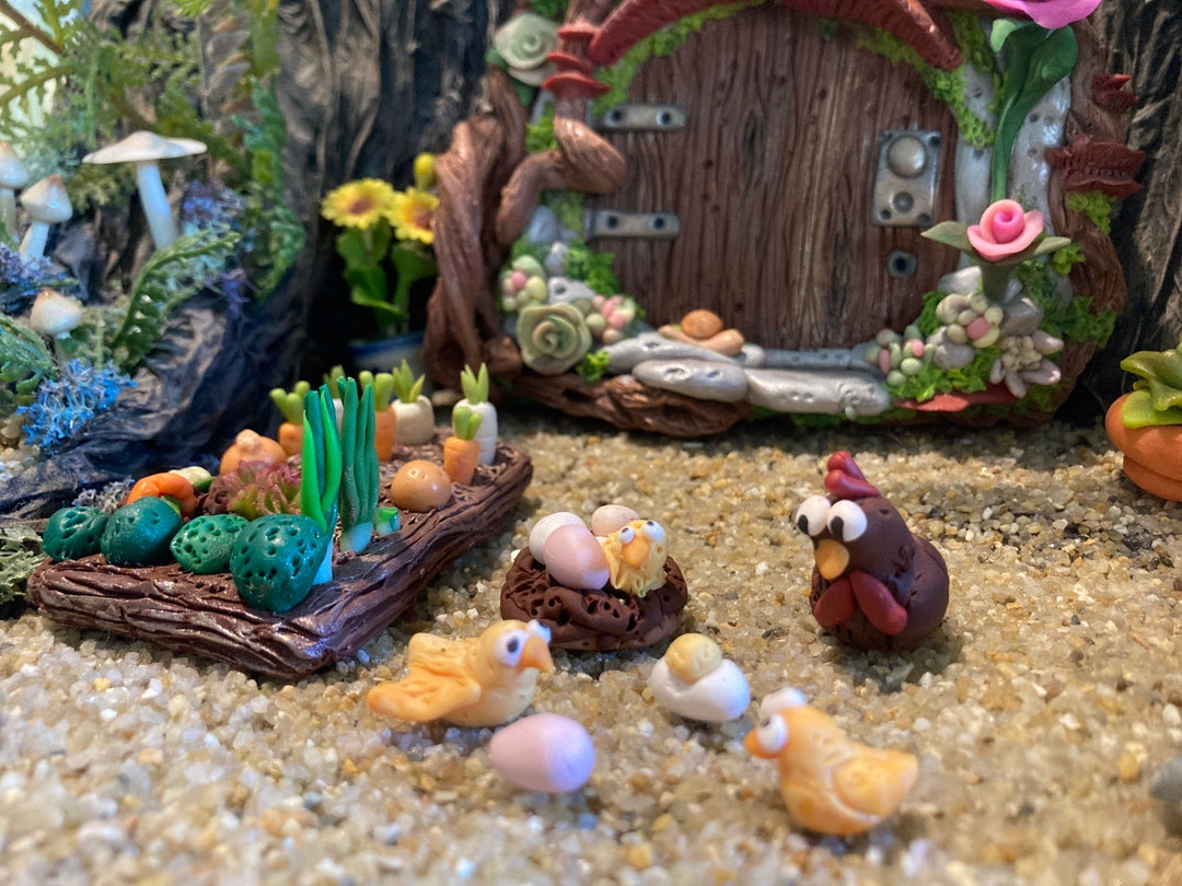 Miniature Fairy Chickens| Fairy Garden|fairies|chickens|chooks|mini ...