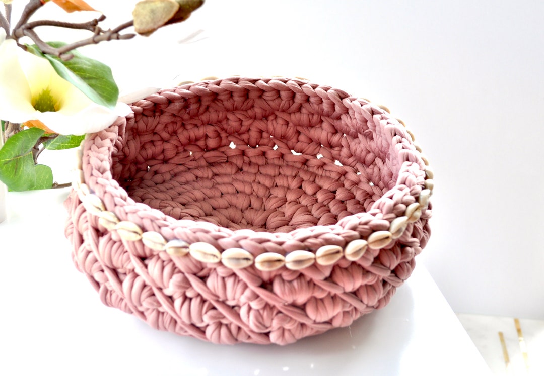 Boho Orange Cowrie Christmas Basket - Chunky T-shirt Yarn - Handmade ...