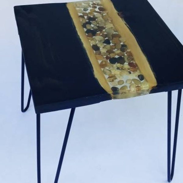 River Rock Epoxy Side Table - Etsy