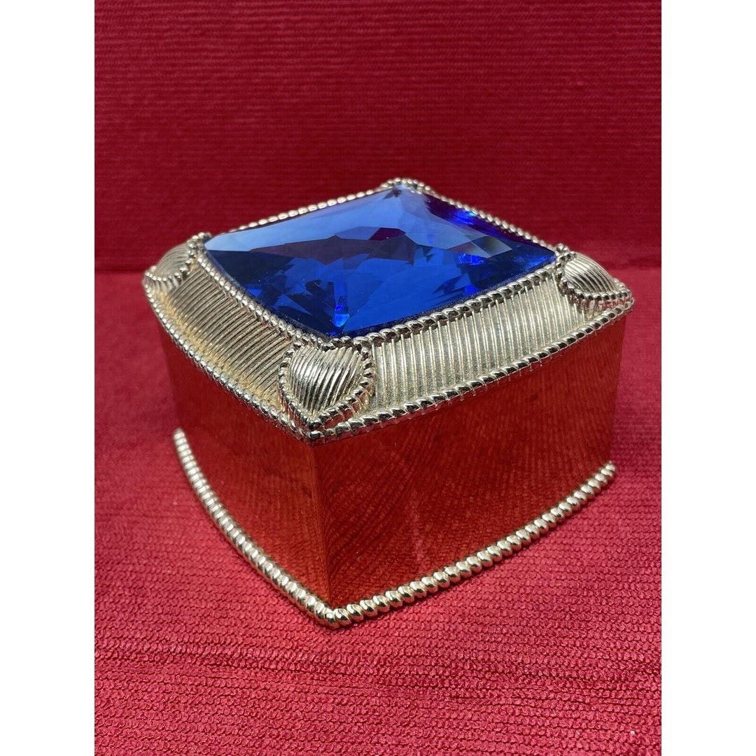 VTG Judith Ripka Gold Velvet Lined Jewelry Box Princess Cut Blue Square ...