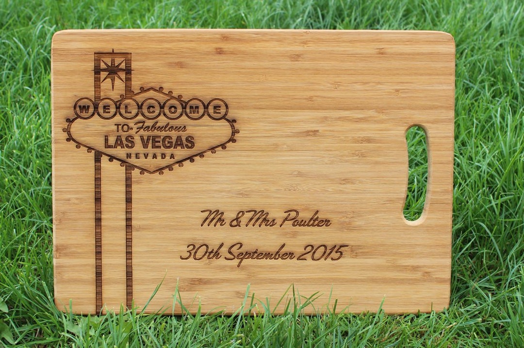 Personalized Las Vegas Bamboo Chopping Board – Engraved Gift Tag - Etsy