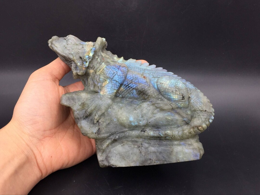 Labradorite Lizard Figurine Realistic Lizard on Deadwood Sculpture ...