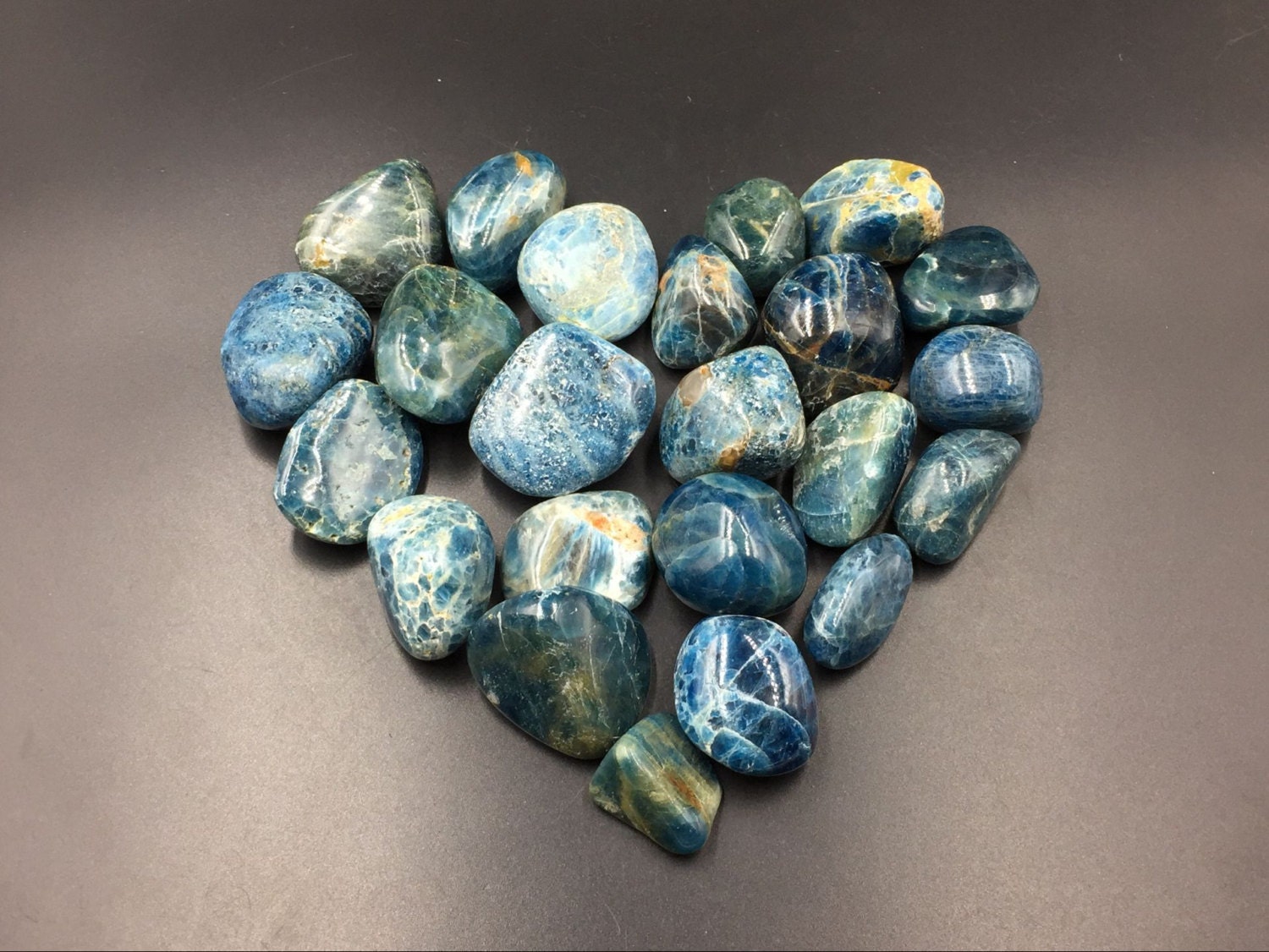 Tumbled Apatite Stone Natural Blue Gemstone Crystal Apatite Tumbled ...