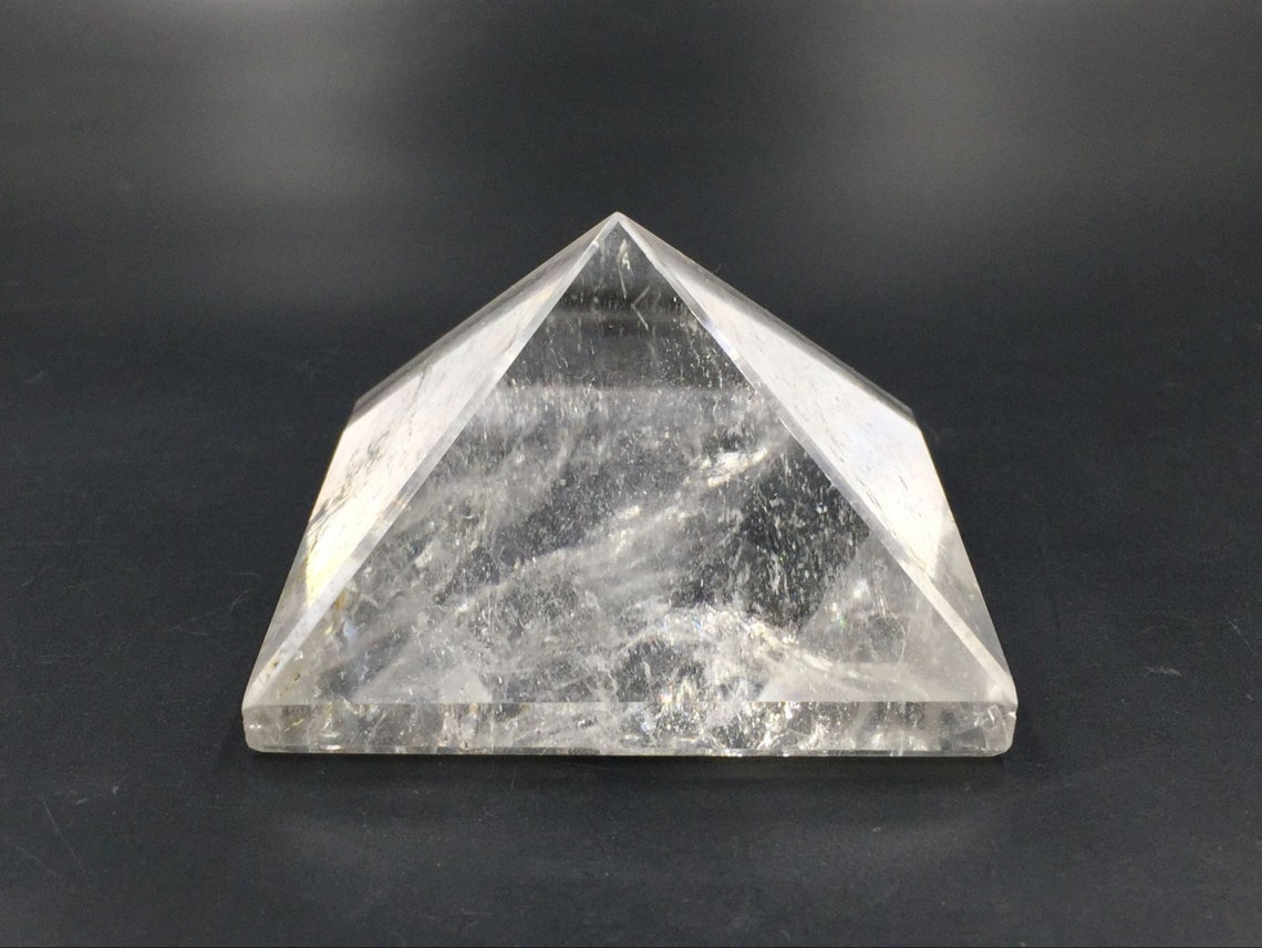 Clear Quartz Pyramid Crystal Pyramid Crystal Decor Therapy Healing ...
