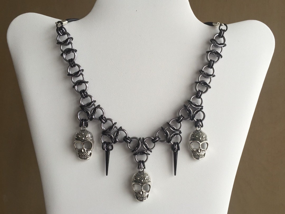 Aura Chain Maille Necklace in Black and Black Ice With Skulls and ...