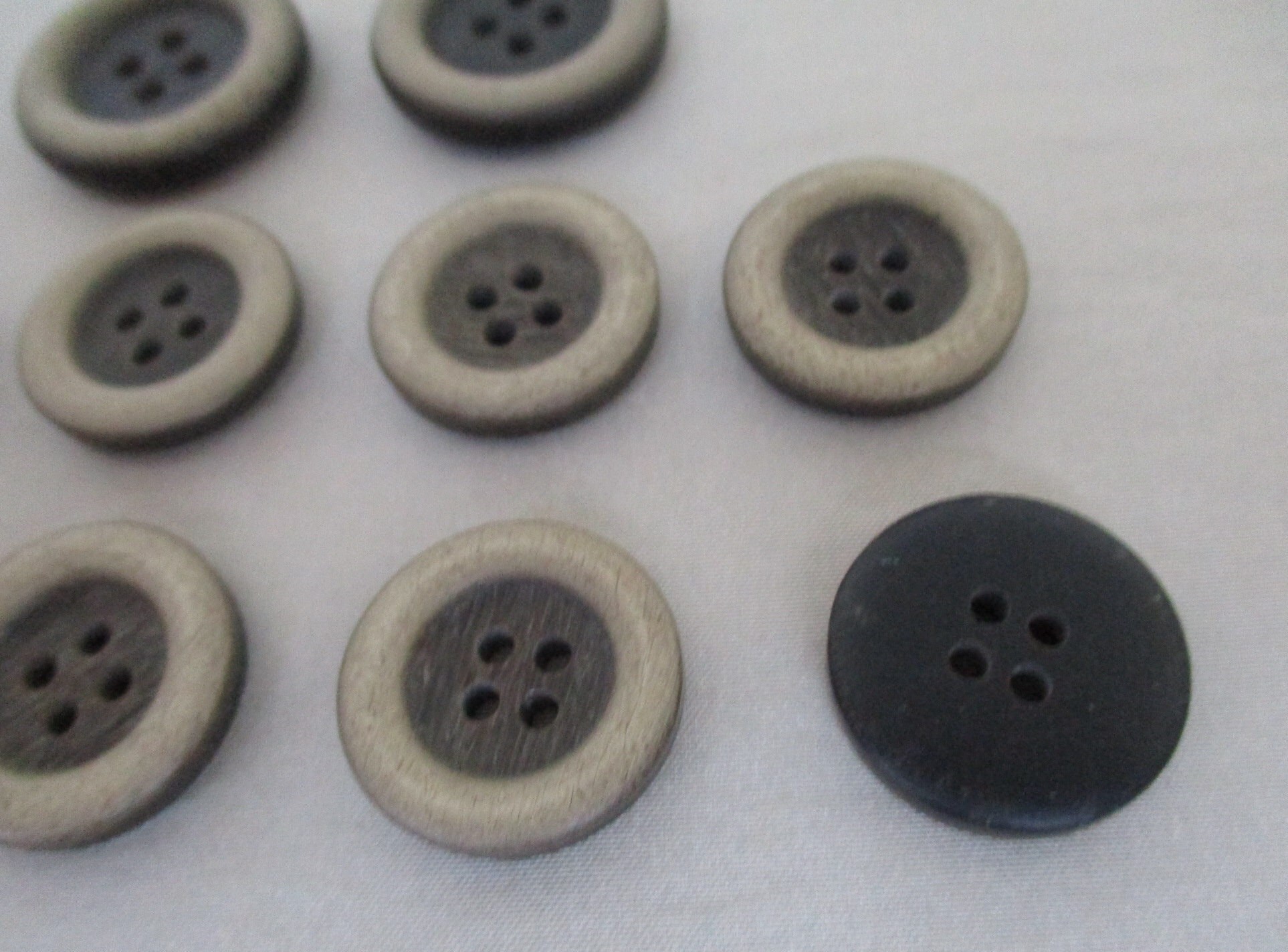 Two-tone Tan and Cocoa Brown Buttons, Lot of 10, Two Sizes, Reversible ...