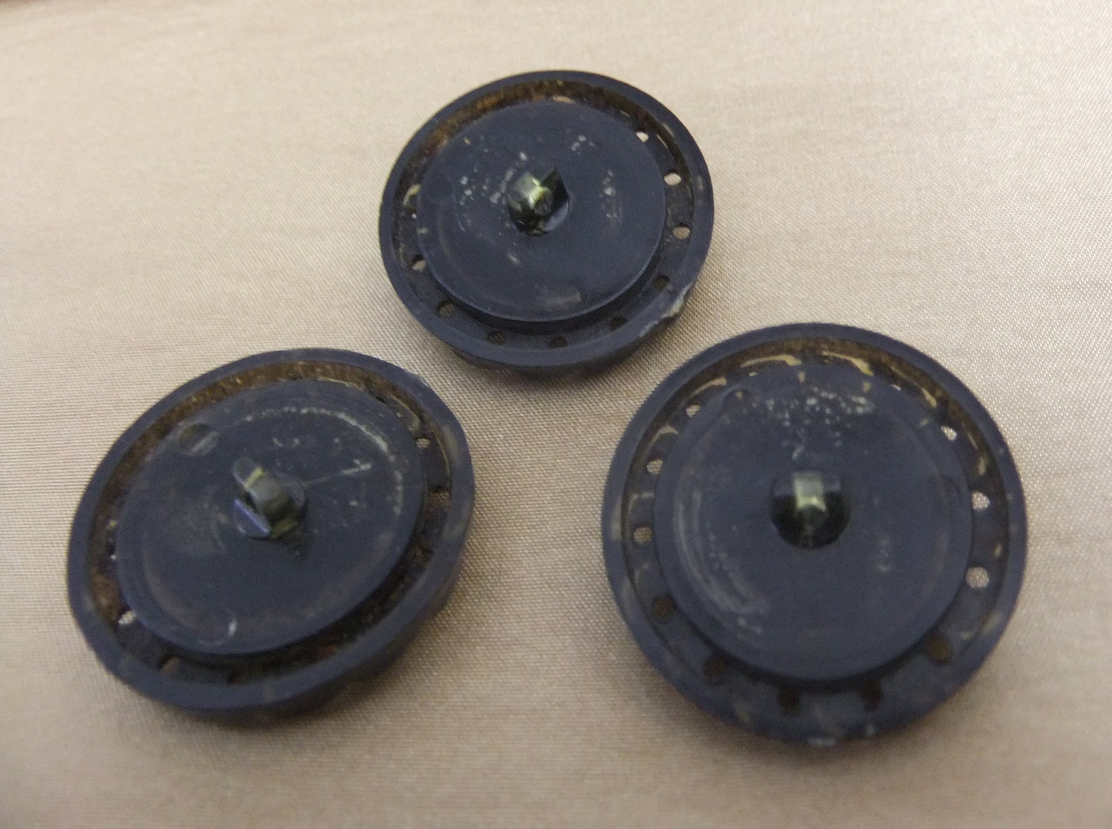 Vintage Dome Shaped Buttons With "eyelet" Edging, Ivory and Black ...