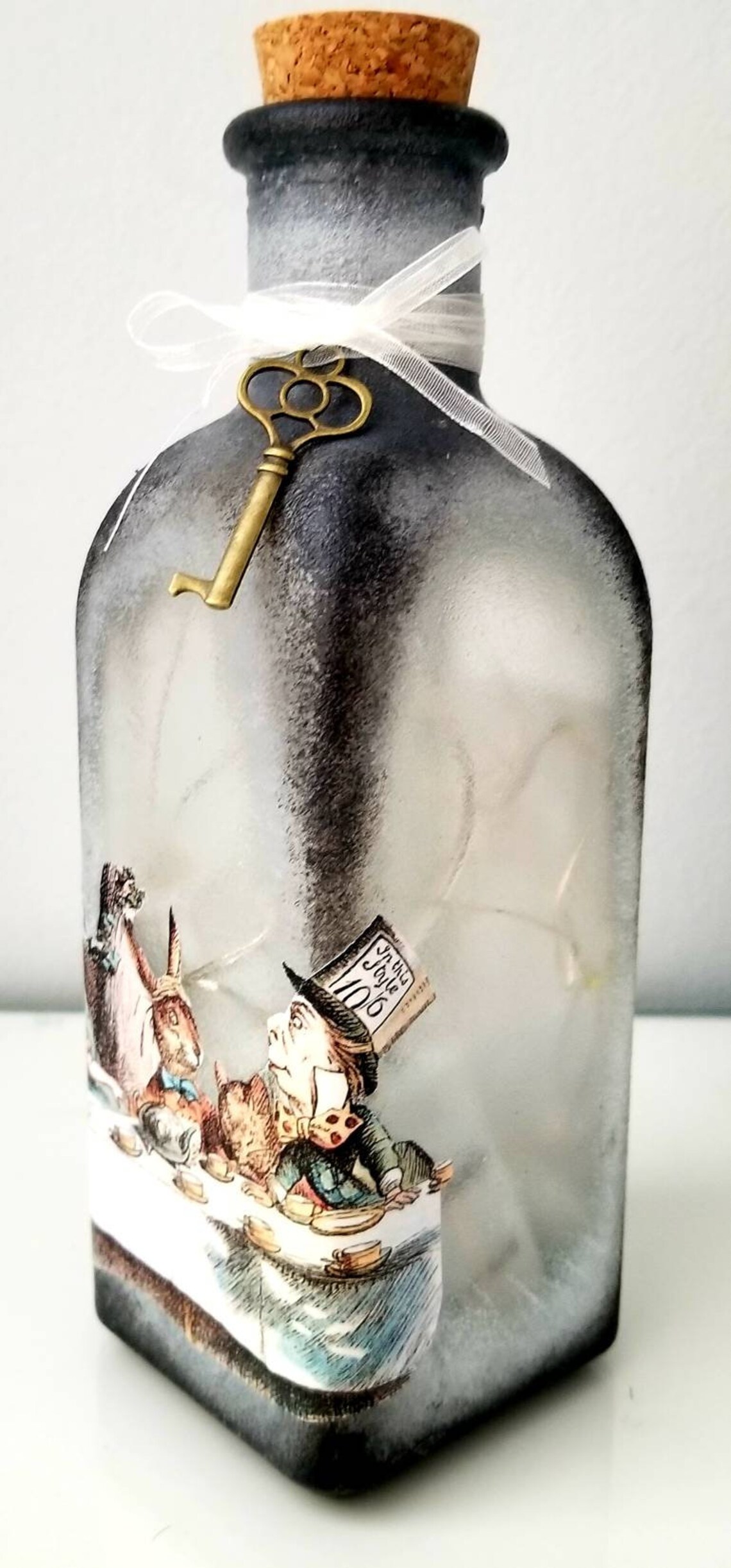 Alice in wonderland light up bottle. Drink me bottle. Alice in | Etsy