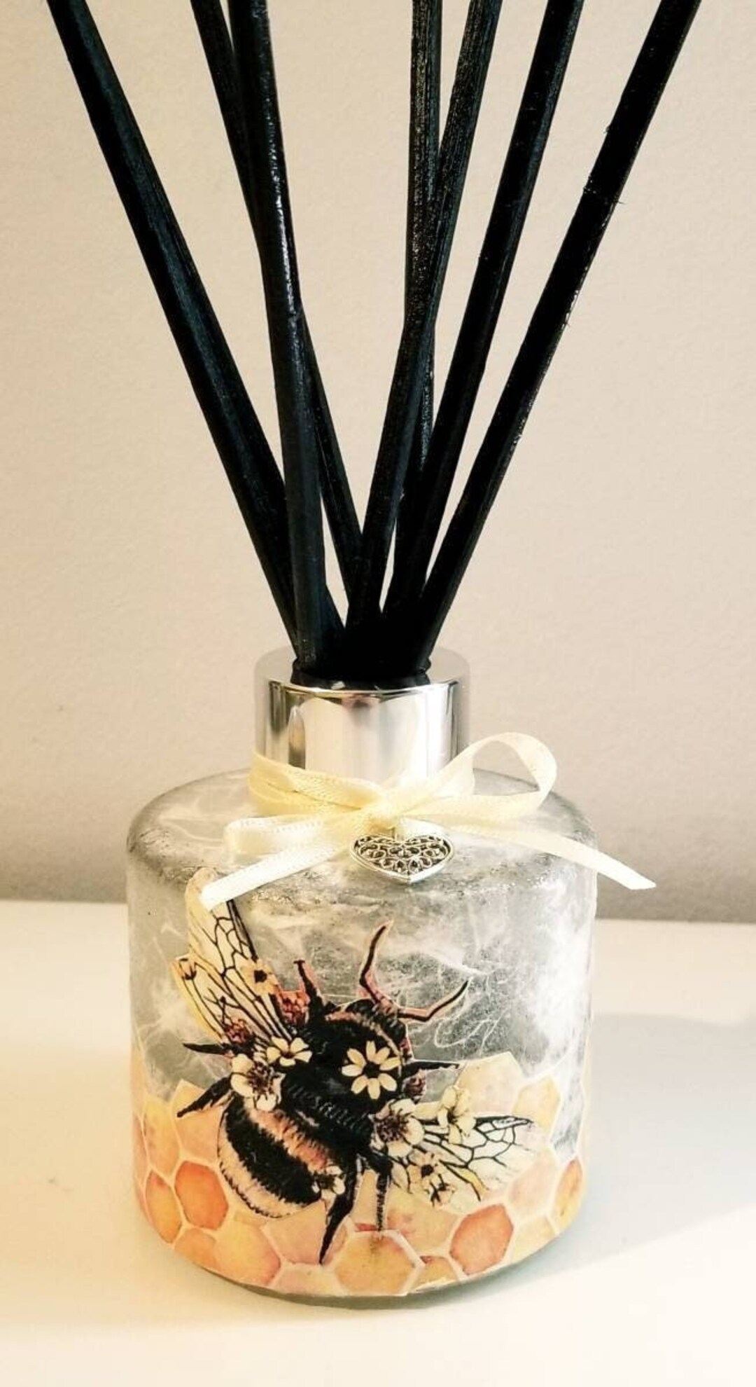 Beautiful Bee Refillable Reed Diffuser. Save the Bees. Diffuser Bottle ...