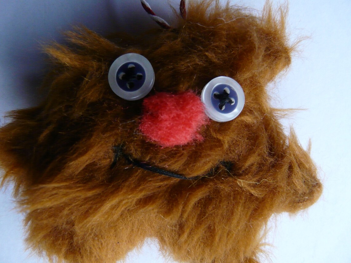 Brown Furry Mignon Boggle Eyed Monster Keyring / Fob BASÉ au - Etsy France