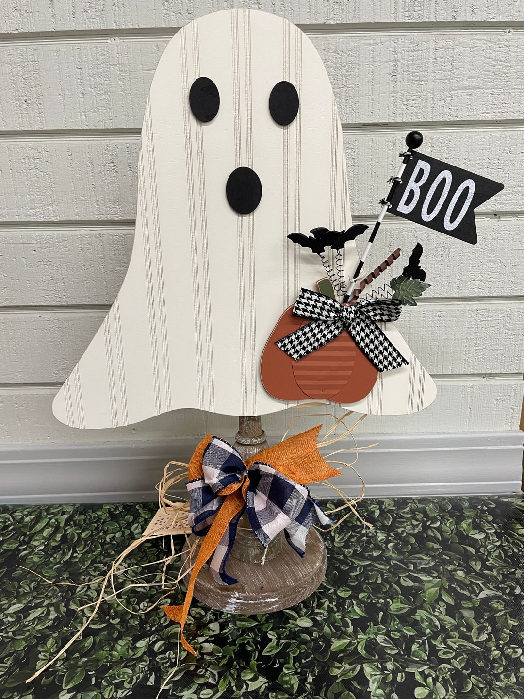 Ghost Topper and Base Stand - Etsy