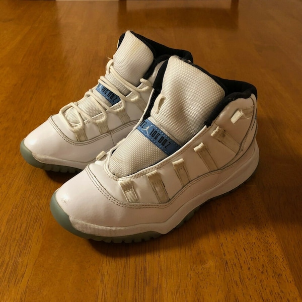 Custom Fila Shoes - Etsy