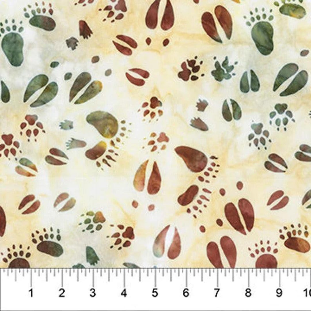 Animal Foot Prints 44" Batik by Banyan Batiks, Canoe Lake, 80703-12 ...