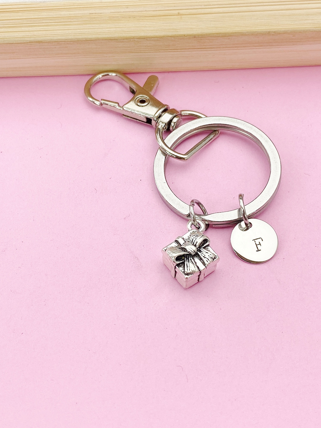 Silver Present Gift Box Charm Keychain, Present Gift Box Jewelry Gift ...